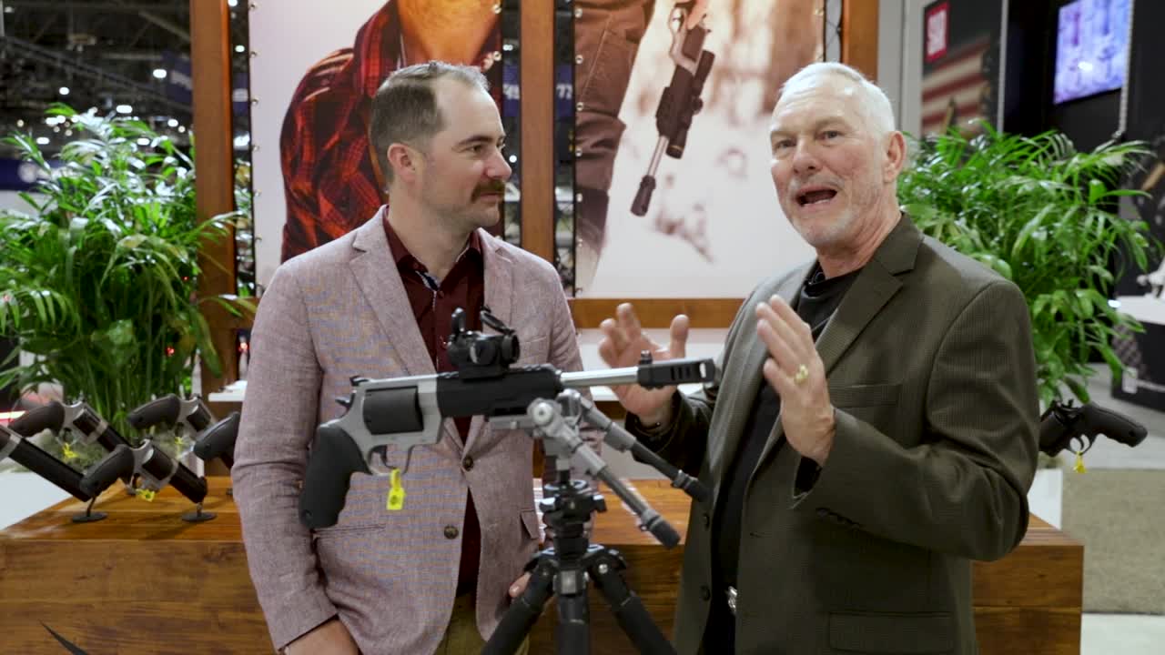 Taurus Raging Hunter - SHOT Show 2023 - Petersen's Hunting