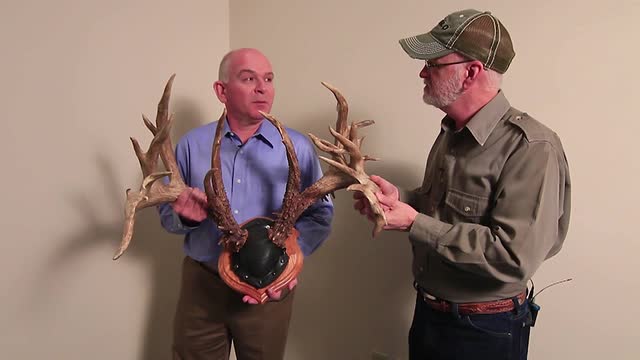 Big Buck Profile: 300 Inch Beck Buck - North American Whitetail